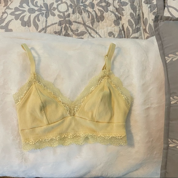 Colsie | Intimates & Sleepwear | Colsie Bralette Top | Poshmark
